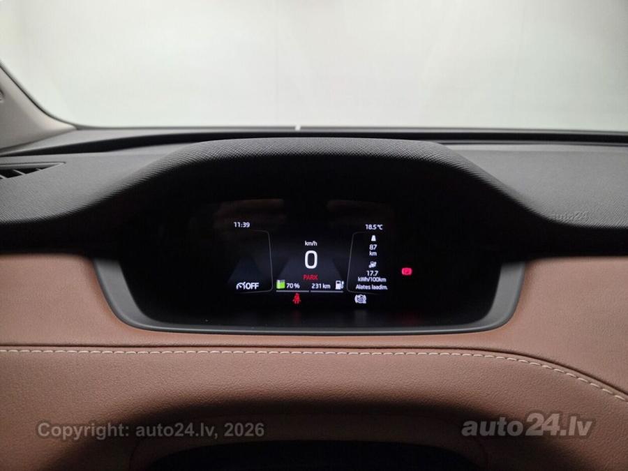 Black Skoda Enyaq 2021 in Tallinn, with an engine capacity of 0.00 L and mileage of 60 thousand km for 24900 €, photo 16 on AUTOMOTO.COM.LV