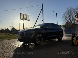 Black Skoda Enyaq 2021 in Tallinn, with an engine capacity of 0.00 L and mileage of 155 thousand km for 28900 €, photo 4 on AUTOMOTO.COM.LV