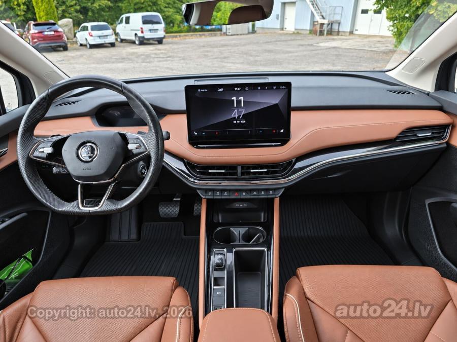 Black Skoda Enyaq 2021 in Tallinn, with an engine capacity of 0.00 L and mileage of 111 thousand km for 29900 €, photo 7 on AUTOMOTO.COM.LV