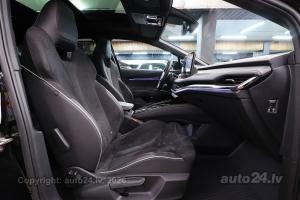 Black Skoda Enyaq 2022 in Tallinn, with an engine capacity of 0.00 L and mileage of 65 thousand km for 35995 €, photo 11 on AUTOMOTO.COM.LV