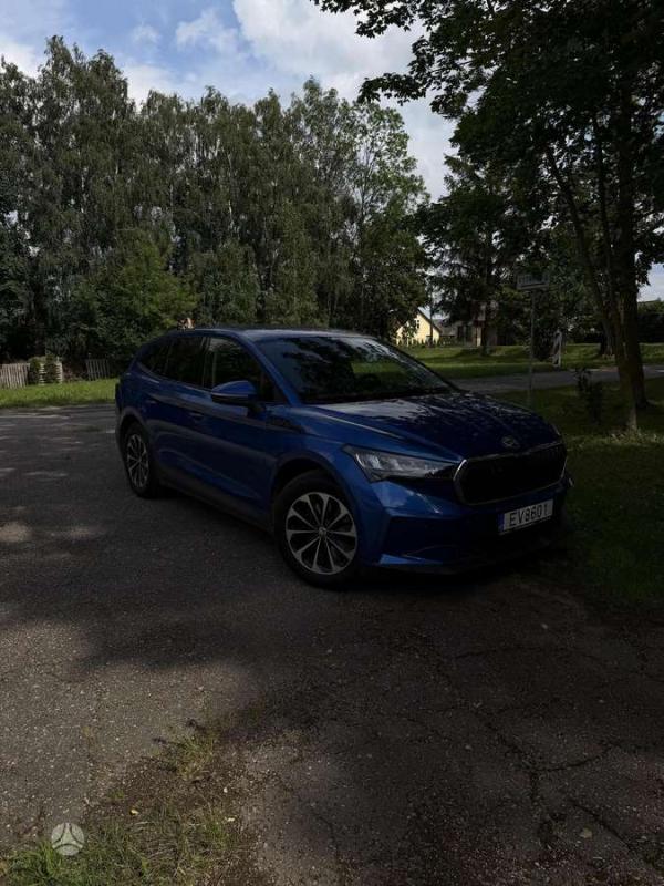 Blue Skoda Enyaq 2021 in Alytus, with an engine capacity of 0.00 L and mileage of 50 thousand km for 18700 €, photo 1 on AUTOMOTO.COM.LV