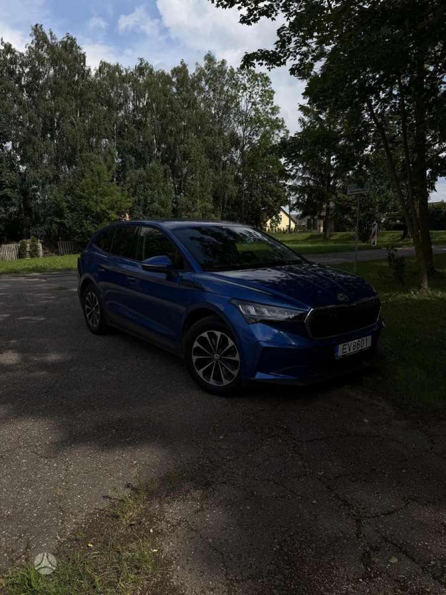 Blue Skoda Enyaq 2021 in Alytus, with an engine capacity of 0.00 L and mileage of 50 thousand km for 18700 €, photo 1 on AUTOMOTO.COM.LV