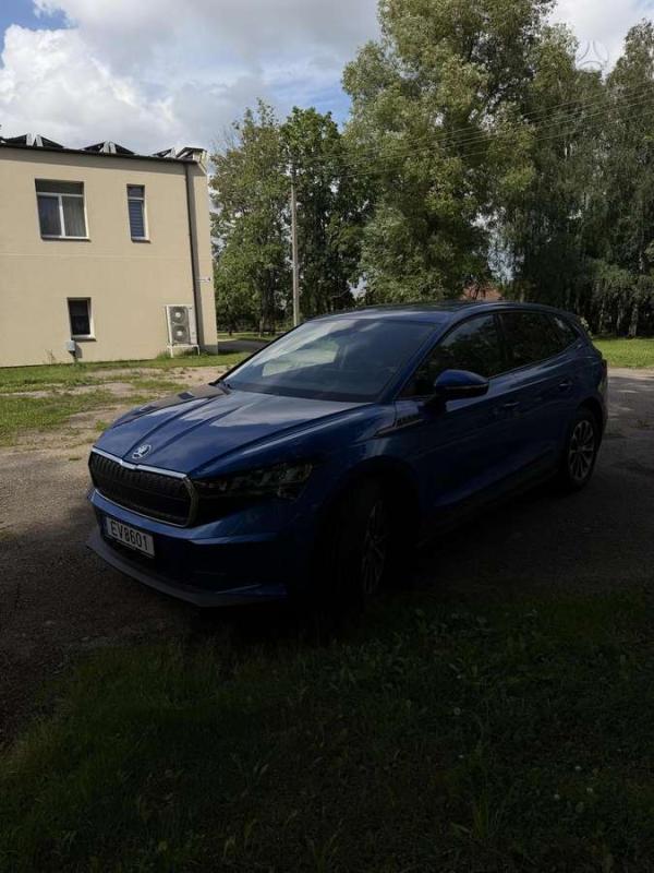 Blue Skoda Enyaq 2021 in Alytus, with an engine capacity of 0.00 L and mileage of 50 thousand km for 18700 €, photo 3 on AUTOMOTO.COM.LV