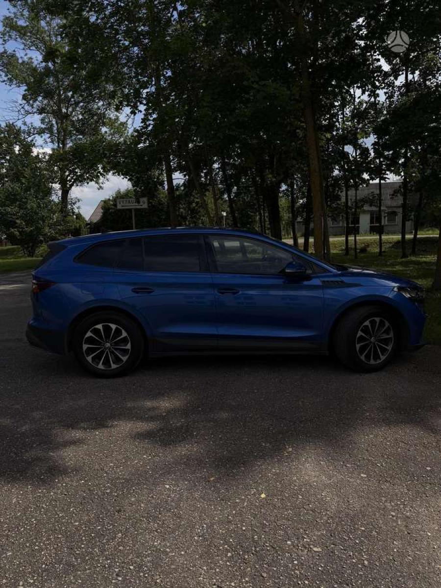 Blue Skoda Enyaq 2021 in Alytus, with an engine capacity of 0.00 L and mileage of 50 thousand km for 18700 €, photo 9 on AUTOMOTO.COM.LV