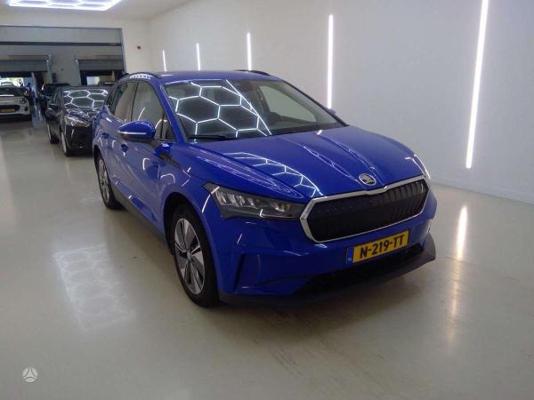 Blue Skoda Enyaq 2021 in Vilnius, with an engine capacity of 0.00 L and mileage of 175 thousand km for 18800 €, photo 3 on AUTOMOTO.COM.LV