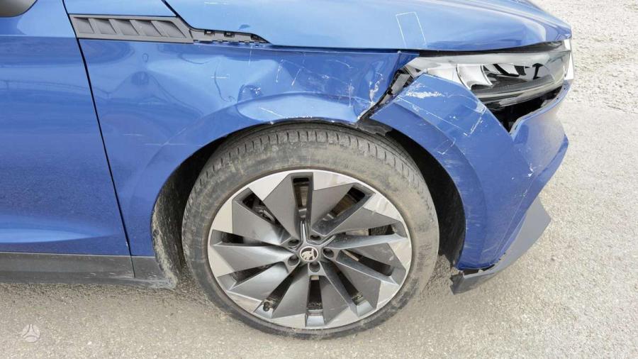 Zils Skoda Enyaq 2023 Šauļi, ar dzinēja tilpumu 0.00 L un nobraukumu 25 tūkst. km par 23400 €, foto 30 vietnē AUTOMOTO.COM.LV