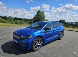 Blue Skoda Enyaq 2023 in Trakai, with an engine capacity of 0.00 L and mileage of 63 thousand km for 29900 €, photo 7 on AUTOMOTO.COM.LV