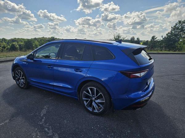 Blue Skoda Enyaq 2023 in Trakai, with an engine capacity of 0.00 L and mileage of 63 thousand km for 29900 €, photo 8 on AUTOMOTO.COM.LV