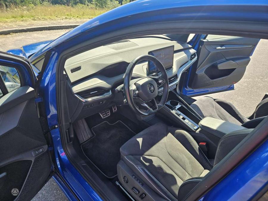 Blue Skoda Enyaq 2023 in Trakai, with an engine capacity of 0.00 L and mileage of 63 thousand km for 29900 €, photo 16 on AUTOMOTO.COM.LV