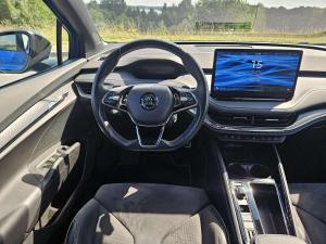 Blue Skoda Enyaq 2023 in Trakai, with an engine capacity of 0.00 L and mileage of 63 thousand km for 29900 €, photo 17 on AUTOMOTO.COM.LV