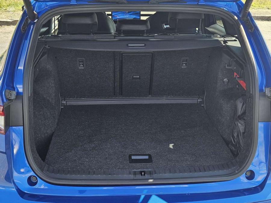 Blue Skoda Enyaq 2023 in Trakai, with an engine capacity of 0.00 L and mileage of 63 thousand km for 29900 €, photo 25 on AUTOMOTO.COM.LV
