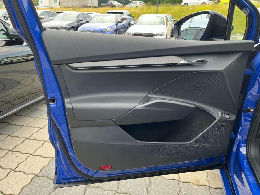 Blue Skoda Enyaq 2023 in Vilnius, with an engine capacity of 0.00 L and mileage of 83 thousand km for 36999 €, photo 39 on AUTOMOTO.COM.LV