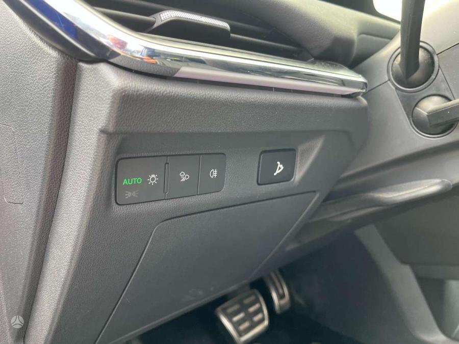 Blue Skoda Enyaq 2023 in Vilnius, with an engine capacity of 0.00 L and mileage of 83 thousand km for 36999 €, photo 42 on AUTOMOTO.COM.LV