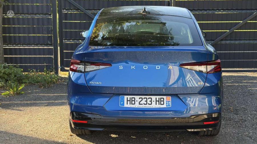 Blue Skoda Enyaq 2025 in Jonava, with an engine capacity of 0.00 L and mileage of 27 thousand km for 21200 €, photo 11 on AUTOMOTO.COM.LV