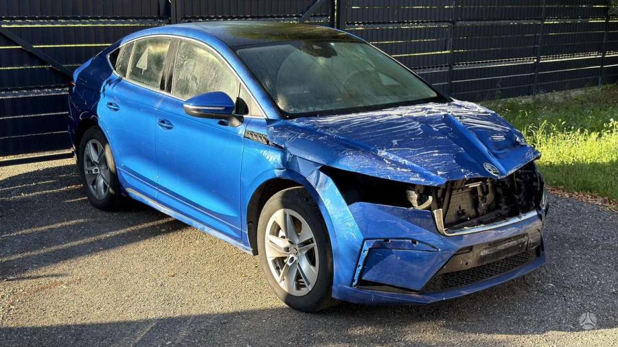 Blue Skoda Enyaq 2025 in Jonava, with an engine capacity of 0.00 L and mileage of 27 thousand km for 21200 €, photo 16 on AUTOMOTO.COM.LV
