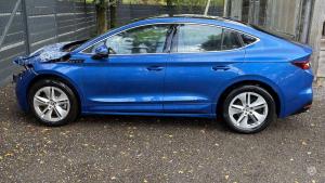 Blue Skoda Enyaq 2025 in Jonava, with an engine capacity of 0.00 L and mileage of 27 thousand km for 21600 €, photo 5 on AUTOMOTO.COM.LV