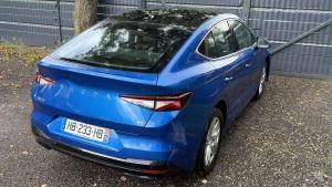 Blue Skoda Enyaq 2025 in Jonava, with an engine capacity of 0.00 L and mileage of 27 thousand km for 21600 €, photo 8 on AUTOMOTO.COM.LV