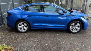 Blue Skoda Enyaq 2025 in Jonava, with an engine capacity of 0.00 L and mileage of 27 thousand km for 21600 €, photo 17 on AUTOMOTO.COM.LV
