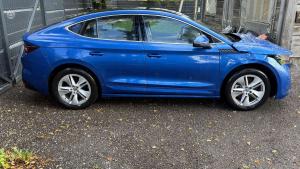 Zils Skoda Enyaq 2025 Jonava, ar dzinēja tilpumu 0.00 L un nobraukumu 27 tūkst. km par 19800 €, foto 9 vietnē AUTOMOTO.COM.LV