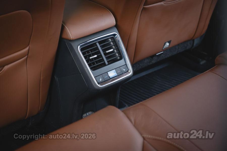 Blue Skoda Enyaq 2021 in Tartu, with an engine capacity of 0.00 L and mileage of 119 thousand km for 31900 €, photo 25 on AUTOMOTO.COM.LV