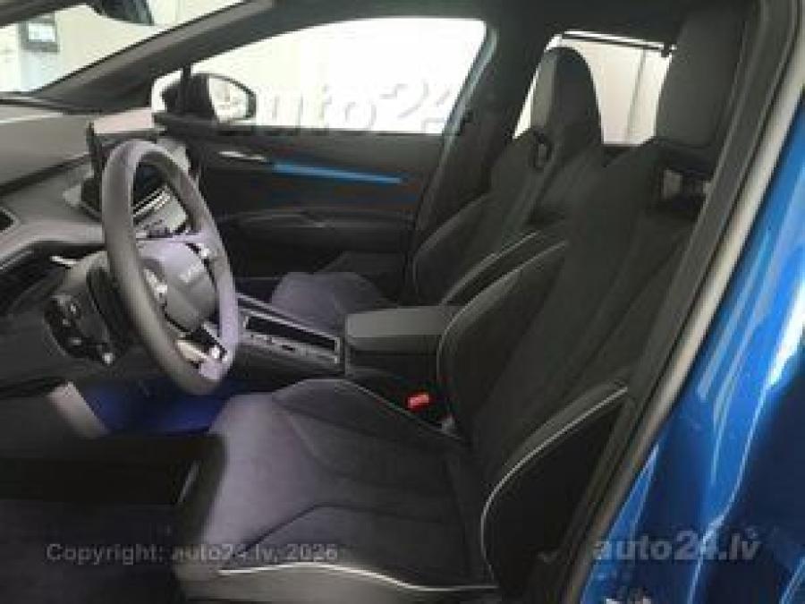 Blue Skoda Enyaq 2025 in Tallinn, with an engine capacity of 0.00 L and mileage of 8 thousand km for 57900 €, photo 10 on AUTOMOTO.COM.LV
