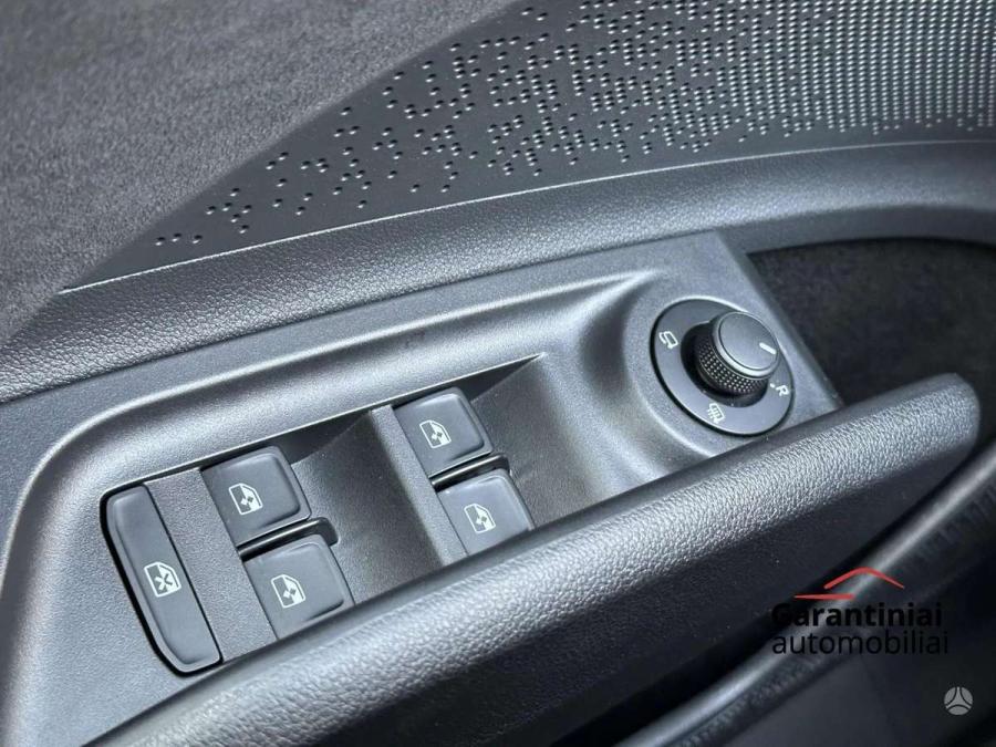 Green Skoda Enyaq 2022 in Vilnius, with an engine capacity of 0.00 L and mileage of 12 thousand km for 39750 €, photo 29 on AUTOMOTO.COM.LV