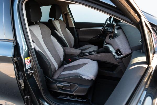 Pelēks Skoda Enyaq 2021 Rīga, ar dzinēja tilpumu 0.00 L un nobraukumu 123 tūkst. km par 20900 €, foto 7 vietnē AUTOMOTO.COM.LV