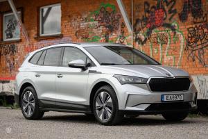 Grey Skoda Enyaq 2021 in Mazeikiai, with an engine capacity of 0.00 L and mileage of 103 thousand km for 18000 €, photo  on AUTOMOTO.COM.LV