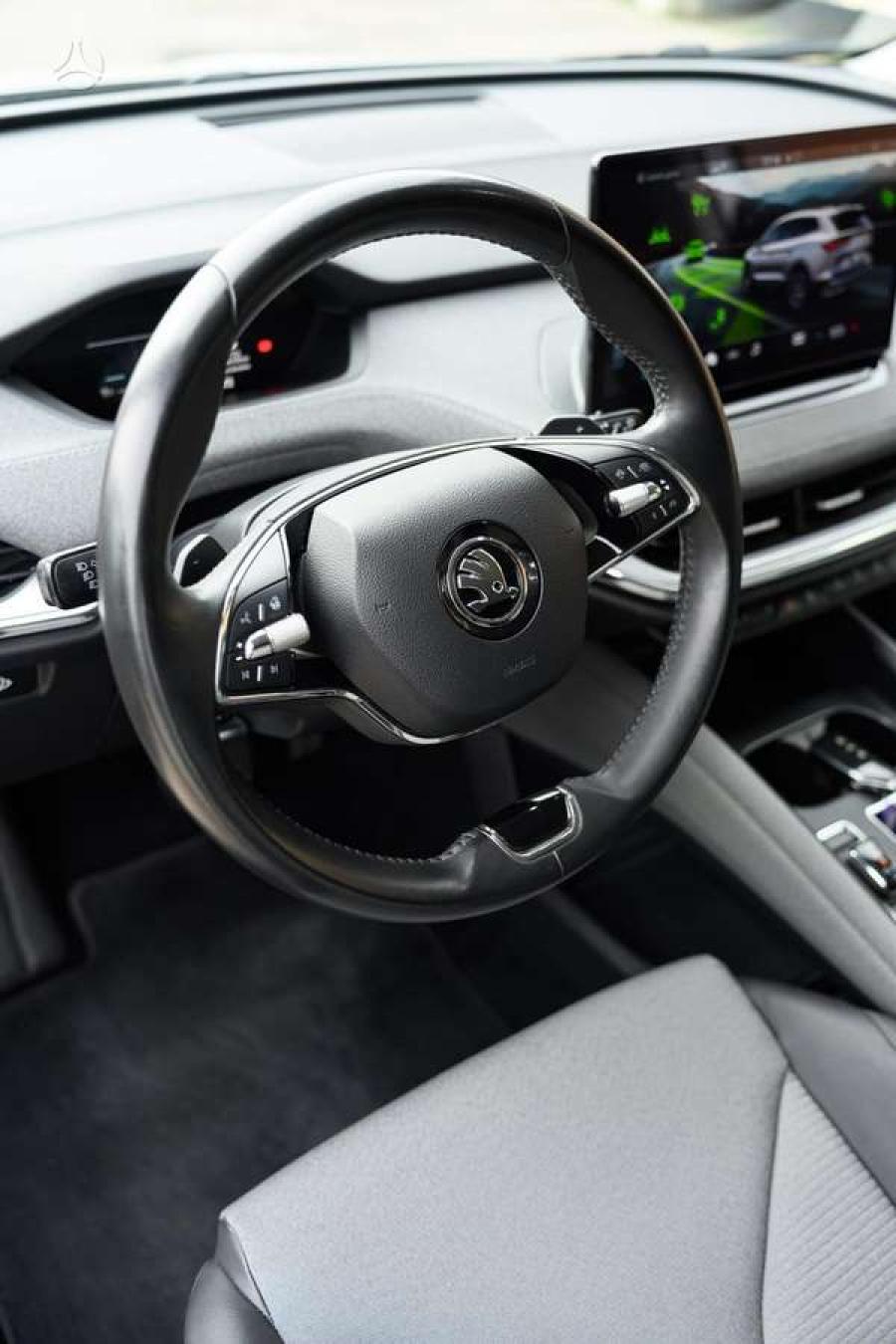 Grey Skoda Enyaq 2021 in Mazeikiai, with an engine capacity of 0.00 L and mileage of 103 thousand km for 18000 €, photo 16 on AUTOMOTO.COM.LV