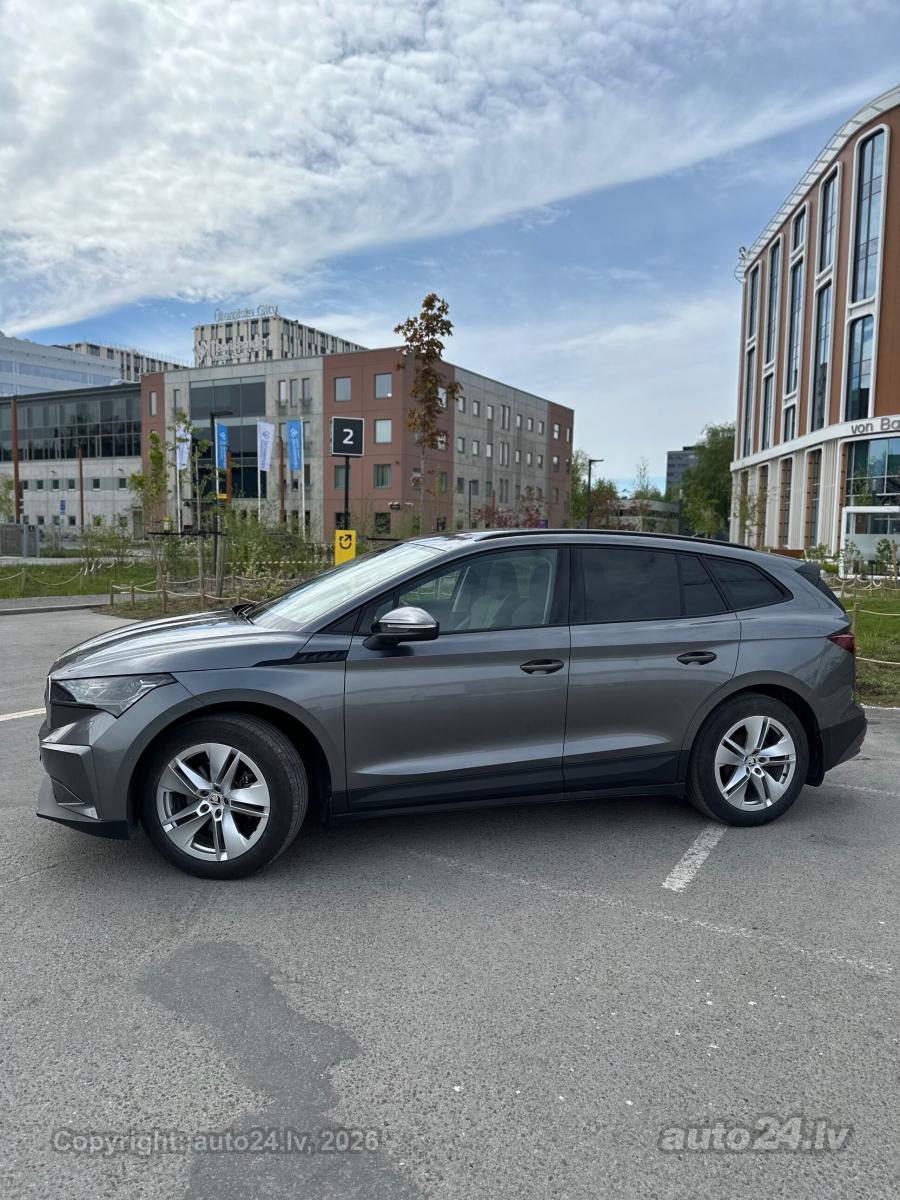 Grey Skoda Enyaq 2023 in Tallinn, with an engine capacity of 0.00 L and mileage of 49 thousand km for 34000 €, photo 3 on AUTOMOTO.COM.LV