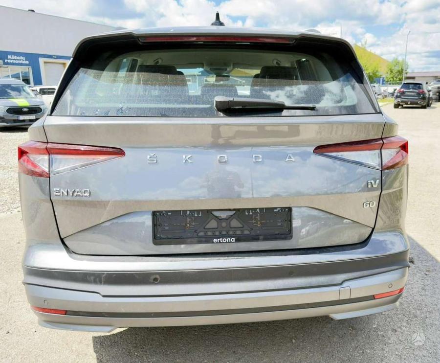 Pelēks Skoda Enyaq 2023 Šauļi, ar dzinēja tilpumu 0.00 L un nobraukumu 88 tūkst. km par 24500 €, foto 7 vietnē AUTOMOTO.COM.LV