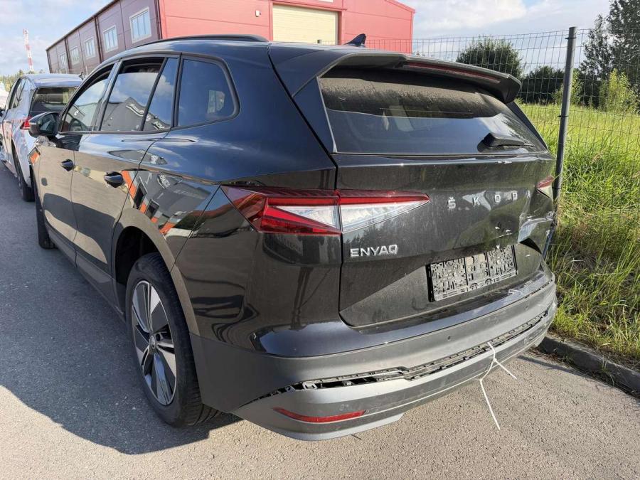 Pelēks Skoda Enyaq 2023 Kauņa, ar dzinēja tilpumu 0.00 L un nobraukumu 31 tūkst. km par 10650 €, foto 4 vietnē AUTOMOTO.COM.LV