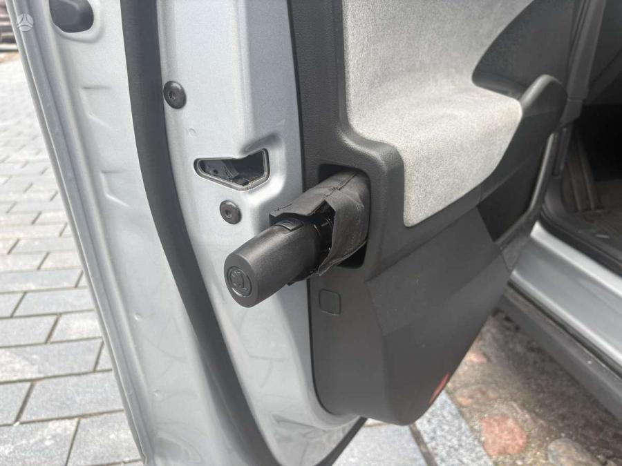 Pelēks Skoda Enyaq 2023 Viļņa, ar dzinēja tilpumu 0.00 L un nobraukumu 67 tūkst. km par 29200 €, foto 19 vietnē AUTOMOTO.COM.LV