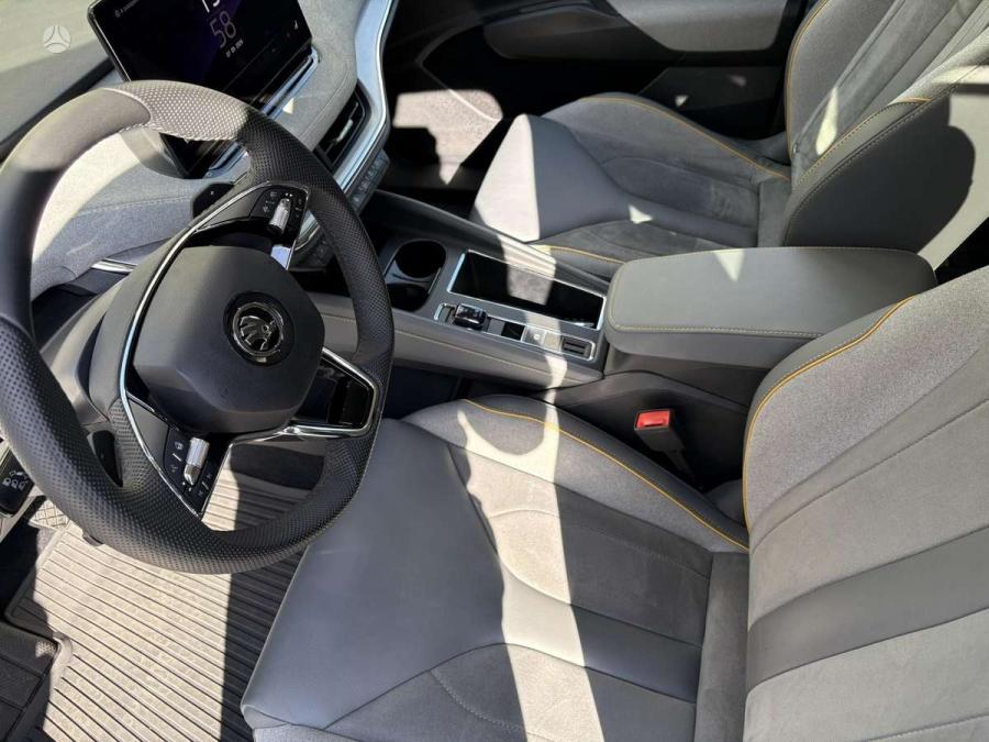 Pelēks Skoda Enyaq 2023 Viļņa, ar dzinēja tilpumu 0.00 L un nobraukumu 67 tūkst. km par 29200 €, foto 42 vietnē AUTOMOTO.COM.LV
