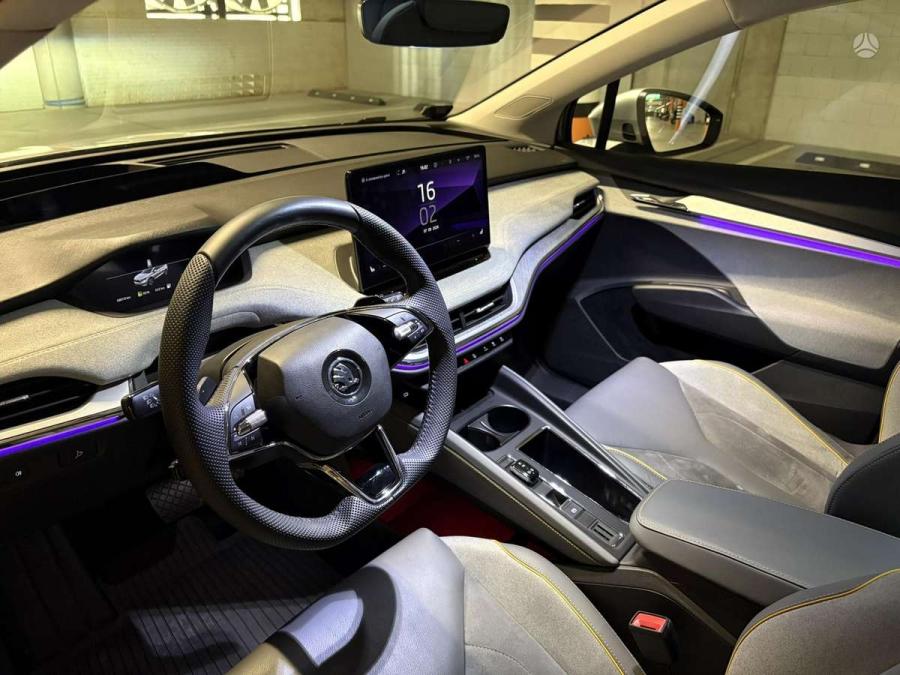 Pelēks Skoda Enyaq 2023 Viļņa, ar dzinēja tilpumu 0.00 L un nobraukumu 67 tūkst. km par 29200 €, foto 48 vietnē AUTOMOTO.COM.LV