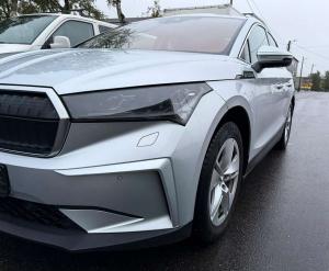 Grey Skoda Enyaq 2023 in Vilnius, with an engine capacity of 0.00 L and mileage of 210 thousand km for 15500 €, photo  on AUTOMOTO.COM.LV