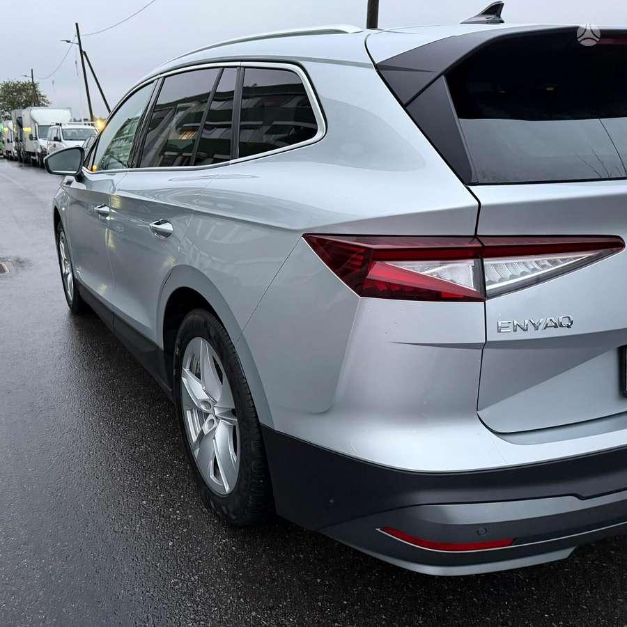 Grey Skoda Enyaq 2023 in Vilnius, with an engine capacity of 0.00 L and mileage of 210 thousand km for 15500 €, photo 6 on AUTOMOTO.COM.LV