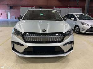 Grey Skoda Enyaq 2024 in Vilnius, with an engine capacity of 0.00 L and mileage of 41 thousand km for 38590 €, photo 3 on AUTOMOTO.COM.LV