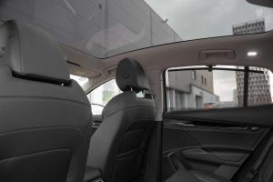 Grey Skoda Enyaq 2024 in Vilnius, with an engine capacity of 0.00 L and mileage of 34 thousand km for 38500 €, photo 18 on AUTOMOTO.COM.LV