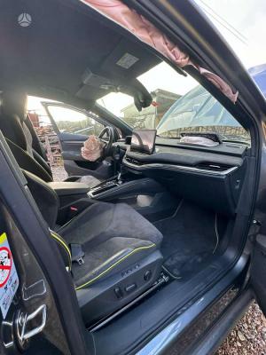 Pelēks Skoda Enyaq 2024 Klaipėda, ar dzinēja tilpumu 0.00 L un nobraukumu 44 tūkst. km par 18900 €, foto 10 vietnē AUTOMOTO.COM.LV