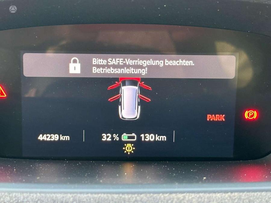 Pelēks Skoda Enyaq 2024 Klaipėda, ar dzinēja tilpumu 0.00 L un nobraukumu 44 tūkst. km par 18900 €, foto 13 vietnē AUTOMOTO.COM.LV