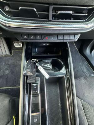 Pelēks Skoda Enyaq 2024 Klaipėda, ar dzinēja tilpumu 0.00 L un nobraukumu 44 tūkst. km par 18900 €, foto 14 vietnē AUTOMOTO.COM.LV