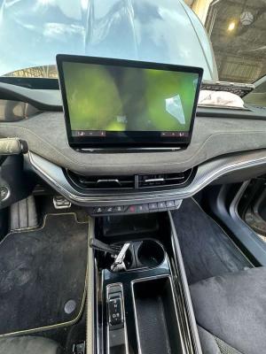 Pelēks Skoda Enyaq 2024 Klaipėda, ar dzinēja tilpumu 0.00 L un nobraukumu 44 tūkst. km par 18900 €, foto 15 vietnē AUTOMOTO.COM.LV