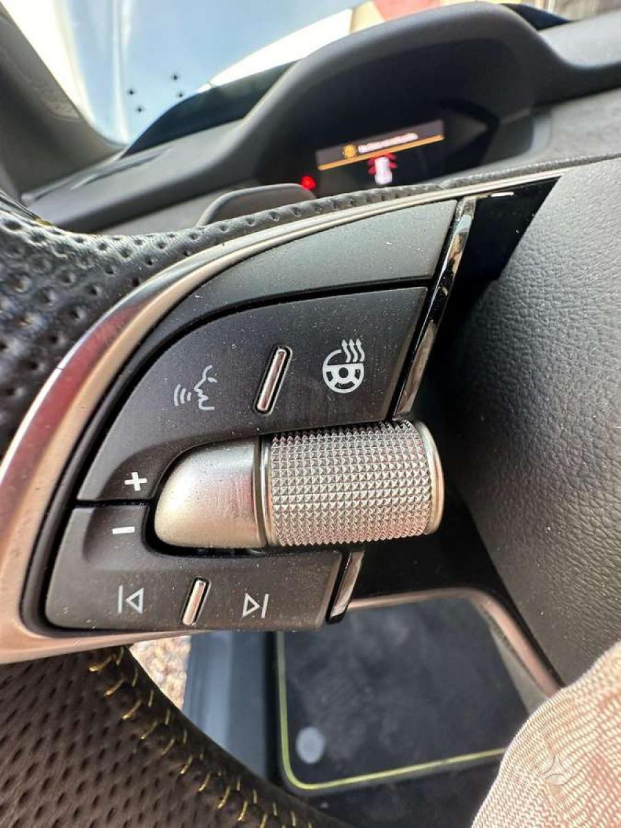 Pelēks Skoda Enyaq 2024 Klaipėda, ar dzinēja tilpumu 0.00 L un nobraukumu 44 tūkst. km par 18900 €, foto 16 vietnē AUTOMOTO.COM.LV