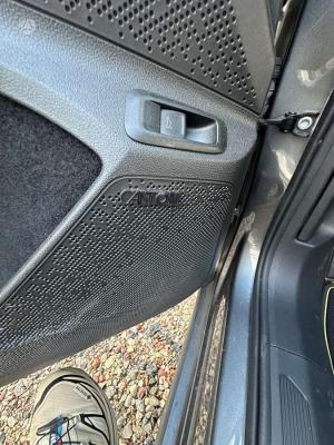 Pelēks Skoda Enyaq 2024 Klaipėda, ar dzinēja tilpumu 0.00 L un nobraukumu 44 tūkst. km par 18900 €, foto 19 vietnē AUTOMOTO.COM.LV