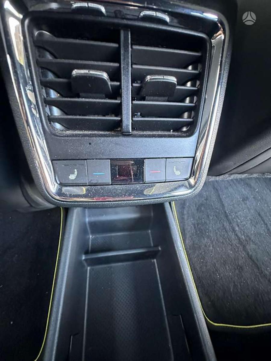 Pelēks Skoda Enyaq 2024 Klaipėda, ar dzinēja tilpumu 0.00 L un nobraukumu 44 tūkst. km par 18900 €, foto 20 vietnē AUTOMOTO.COM.LV