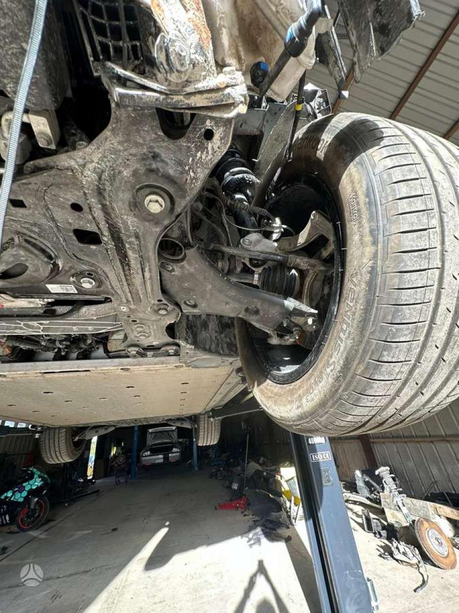 Pelēks Skoda Enyaq 2024 Klaipėda, ar dzinēja tilpumu 0.00 L un nobraukumu 44 tūkst. km par 18900 €, foto 33 vietnē AUTOMOTO.COM.LV
