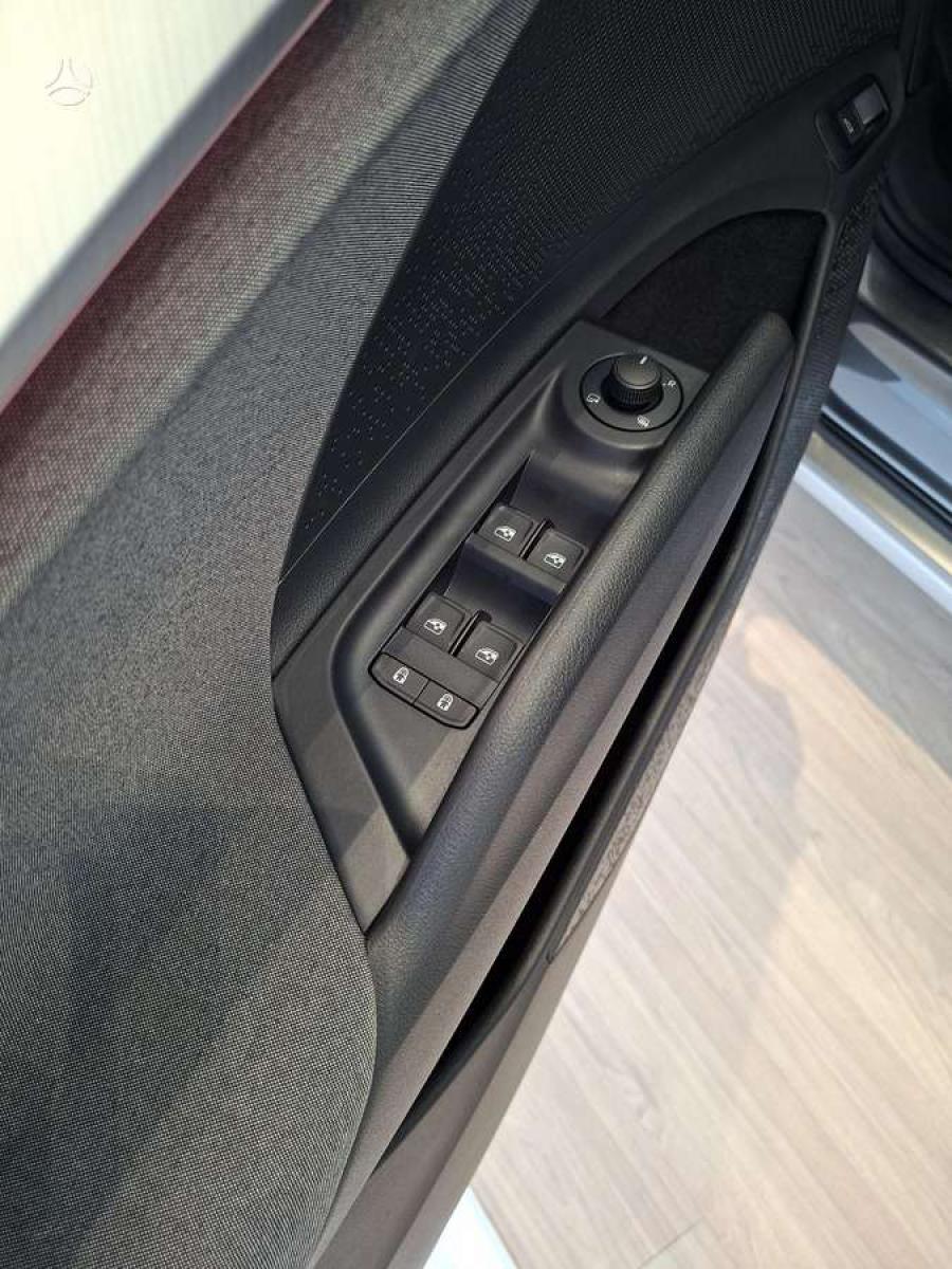 Grey Skoda Enyaq 2026 in Panevezys, with an engine capacity of 0.00 L and mileage of 0 thousand km for 48990 €, photo 10 on AUTOMOTO.COM.LV