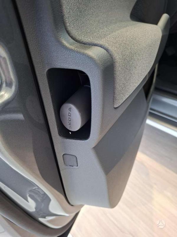 Grey Skoda Enyaq 2026 in Panevezys, with an engine capacity of 0.00 L and mileage of 0 thousand km for 48990 €, photo 10 on AUTOMOTO.COM.LV