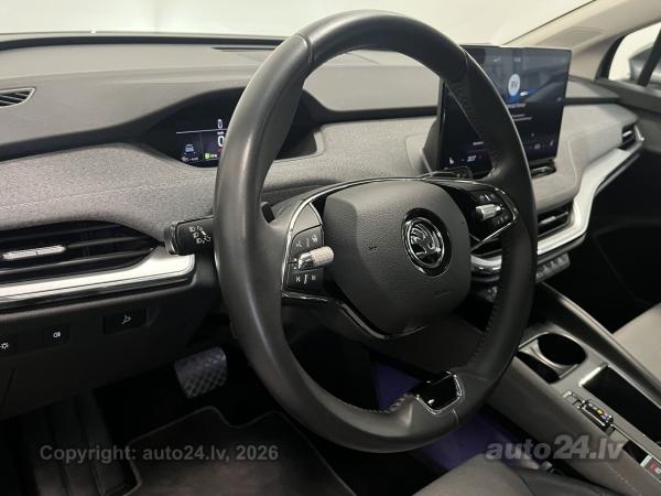 Skoda Enyaq 2024 in Tallinn on AUTOMOTO.COM.LV Grey Skoda Enyaq 2024 in Tallinn, with an engine capacity of 0.00 L and mileage of 20 thousand km for 33900 €, photo 8 on AUTOMOTO.COM.LV
